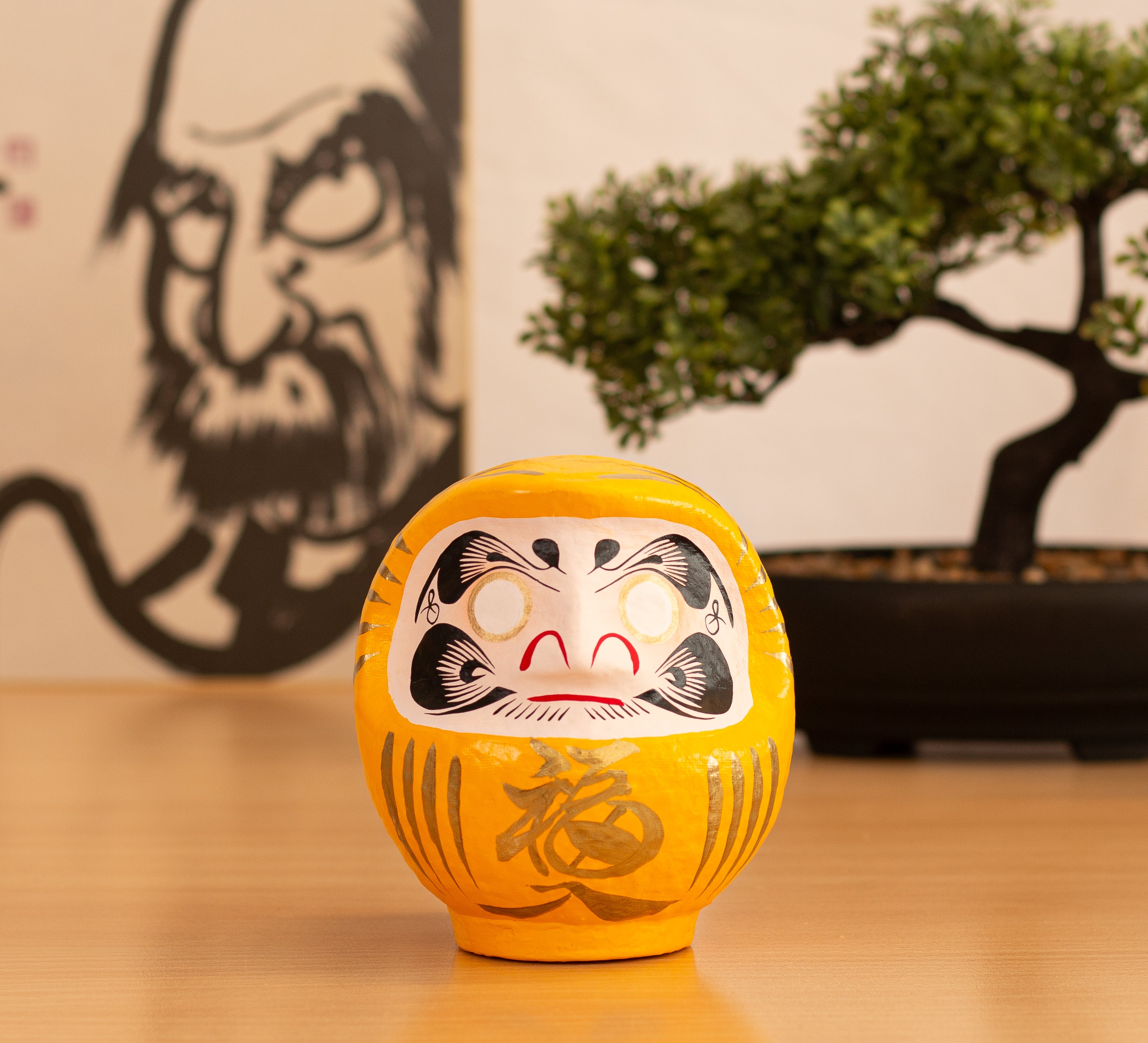 Traditional Yellow Daruma 12 cm – Japanese Doll of Goals – Tierra Zen